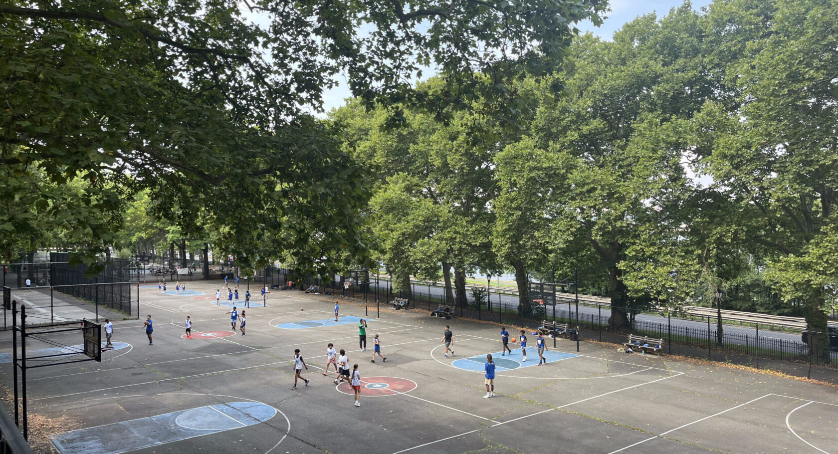 111th Street Basketball Court - Riverside Park Conservancy