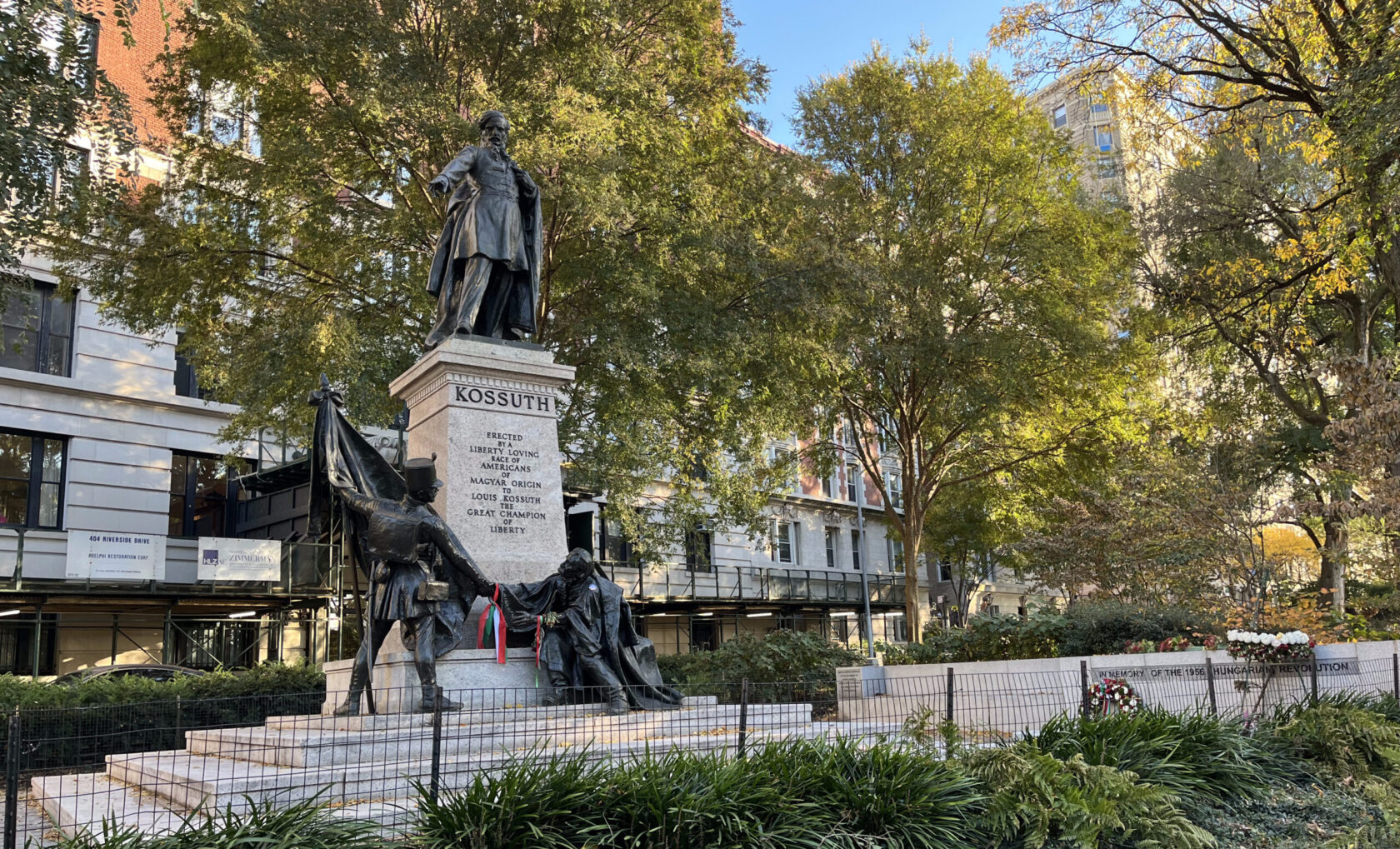 Louis Kossuth Monument - Riverside Park Conservancy